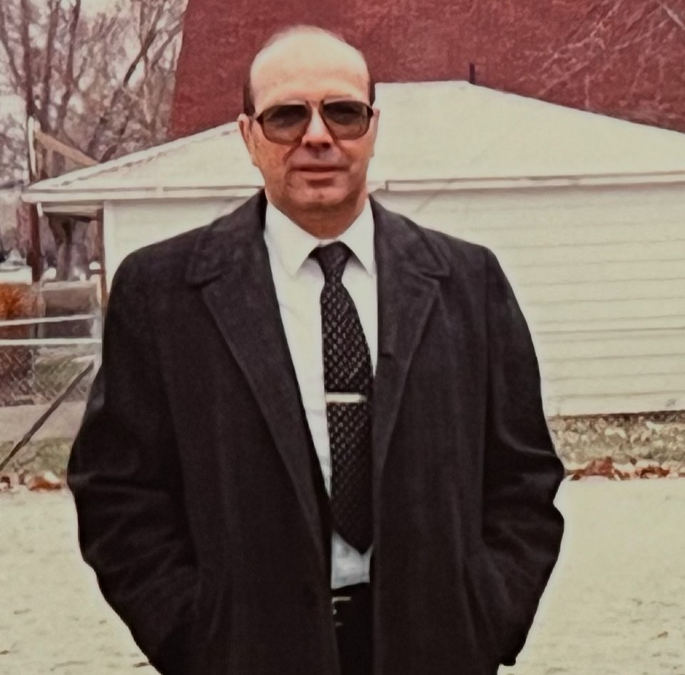 Edward Frank Sharbnow - Michigan Memorial Funeral Home
